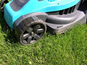 How to Repair a Lawn Mower Wheel - Easy DIY Home Repairs